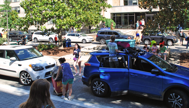 Fall Move-In | Housing & Residence Life | American University ...